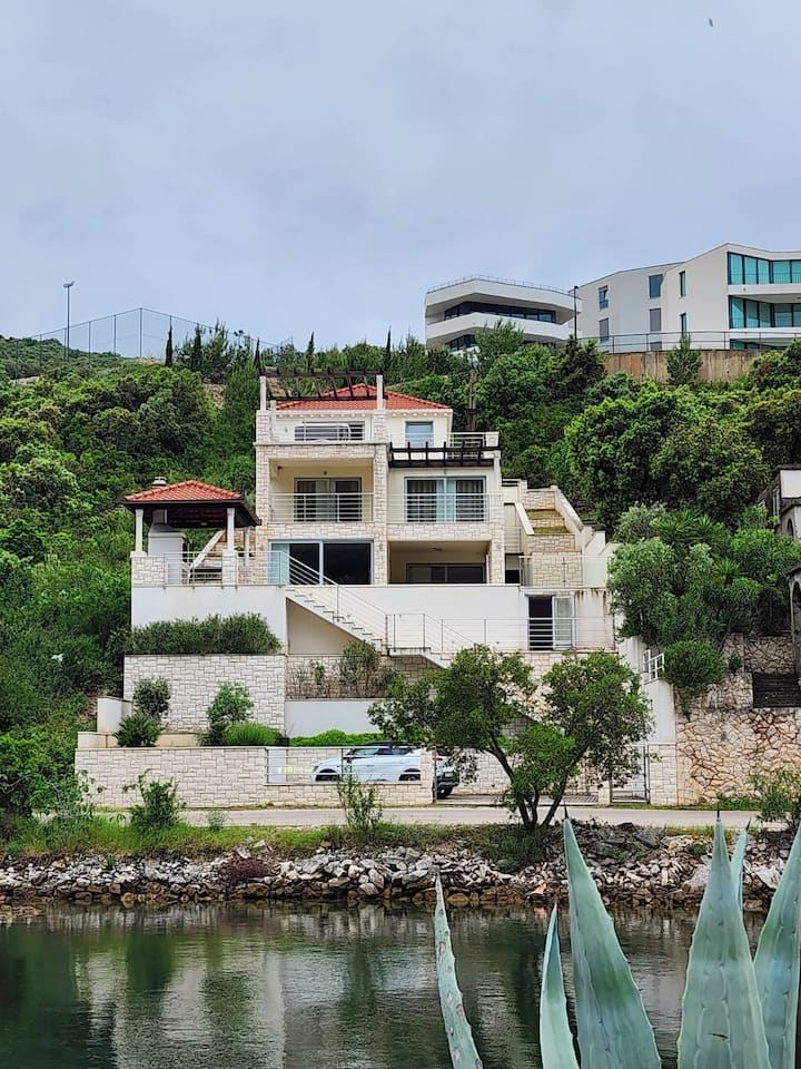 Villa First Row To The Sea - Korčula