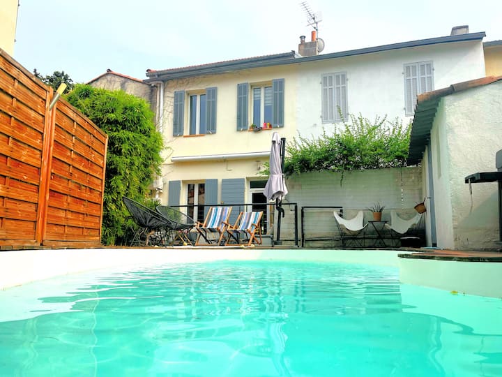 Villa Serre - 6/7 Personnes - Piscine - Au Calme - Marseille