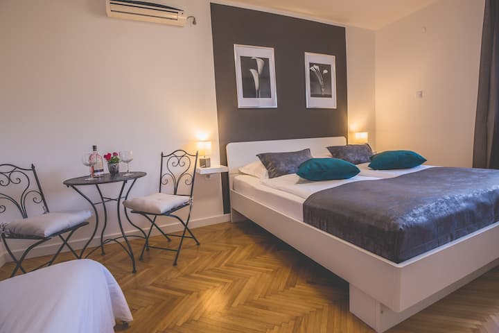 Violet Seaview Apartment - Vis