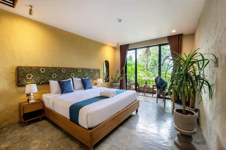 Luxury Queen Balcony - Nam An Mama Villa - Hội An