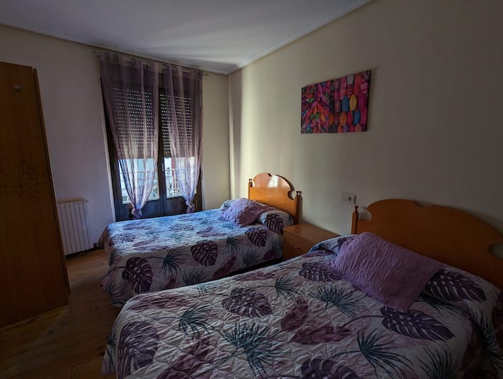 Cómoda Habitación Con Vistas - Valladolid