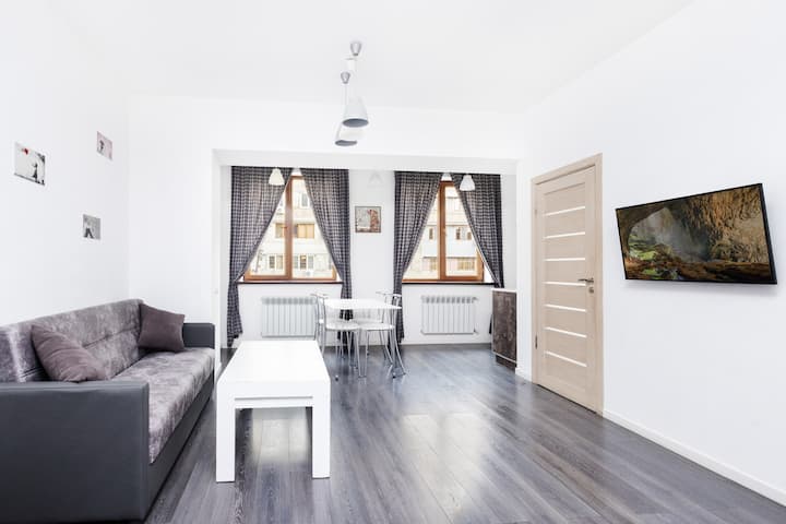 Modern 2 Bedroom Near Malibu - Yerevan