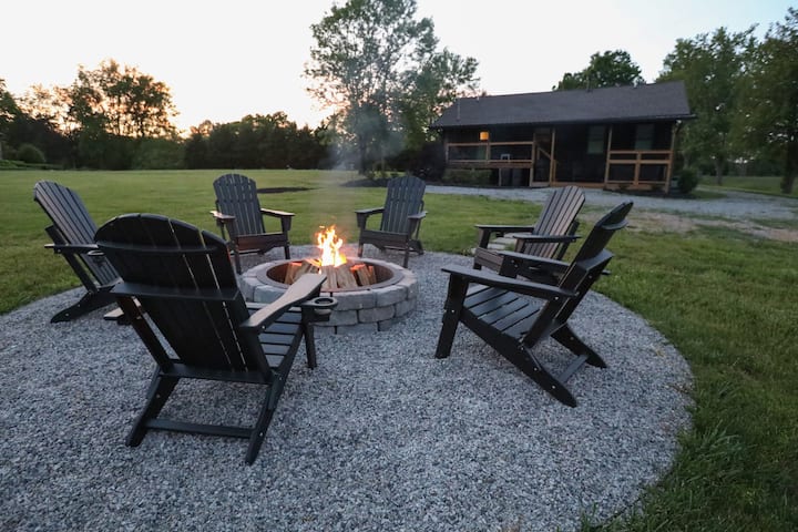 The Green Door Cottage - A Peaceful Place To Stay - Sevierville