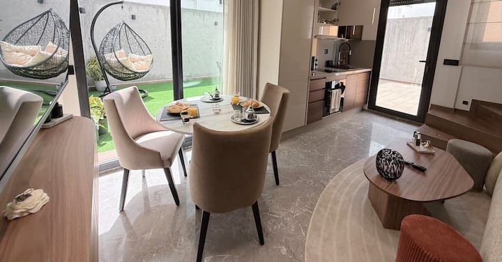 Duplex Chic Triangle D'or Cba - Casablanca