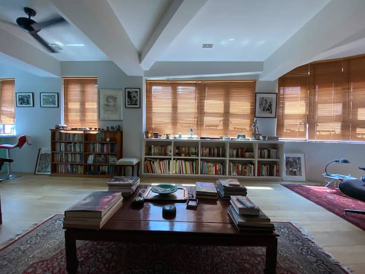 Mid Century Modern Gem - Wan Chai