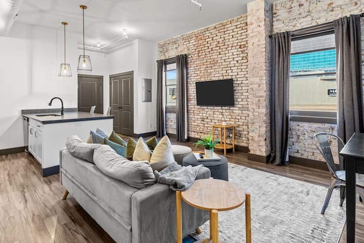 Brick & Bed Loft - Walk To Arch/conventions/casino - St. Louis, MO