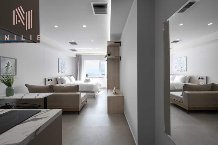 Pantheon 6.4 | Port View, Nilie Hospitality Mgmt - Thessaloniki