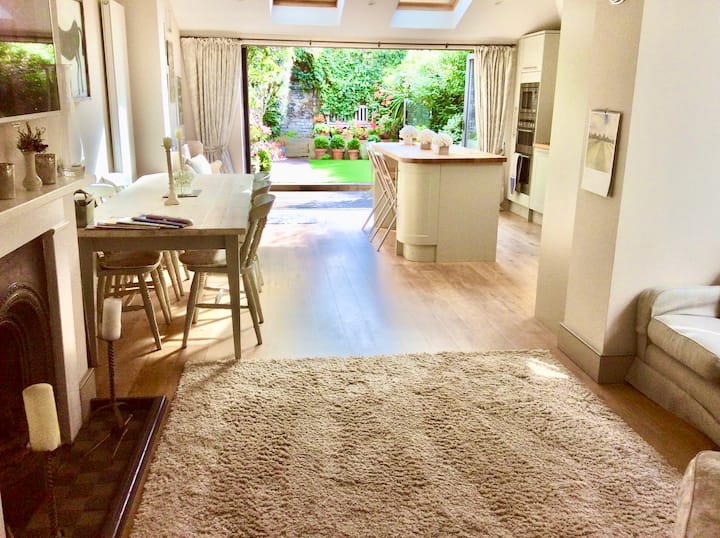 Family Home In Wandsworth Near Wimbledon. - Fulham