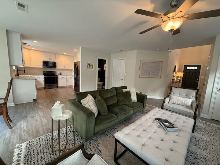 Home In Lexington - Lexington, KY