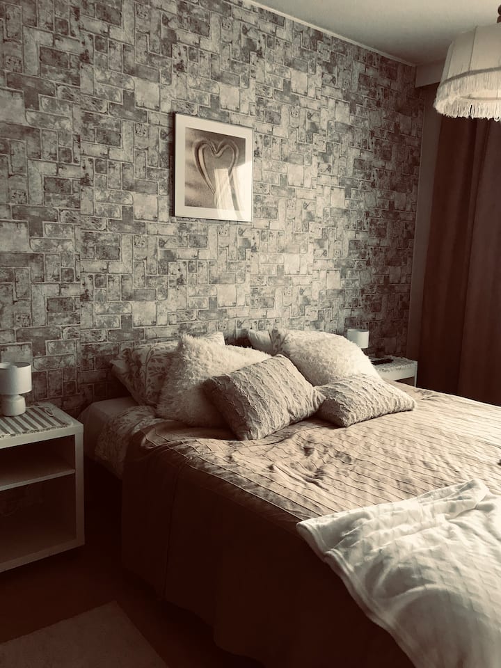 Kolmen Huoneen Huoneisto. - Lahti