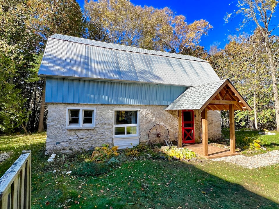 Tobermory Vacation Rentals & Homes - Ontario, Canada | Airbnb