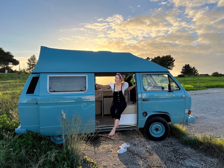 Rent Blue Classics S Campervan T3 - Portimão