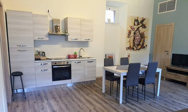 Casa Vacanza In Centro Storico - Sarnico
