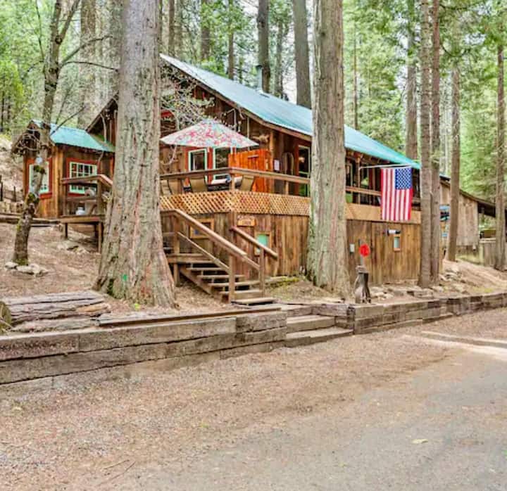 Davis Family Cabin - Fish Camp, CA