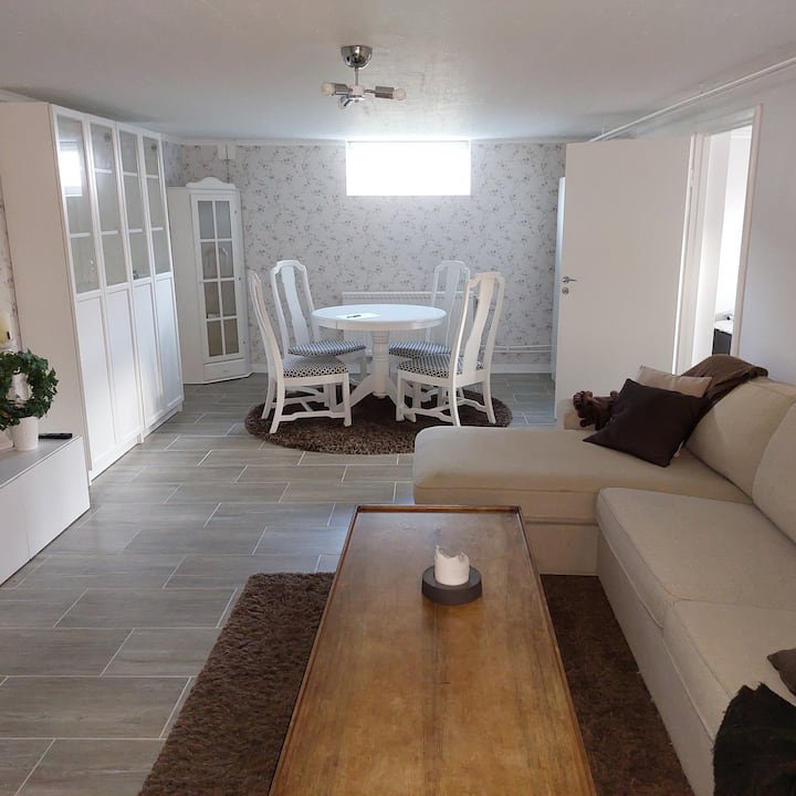 Källarlägenhet Mariedal - Varberg