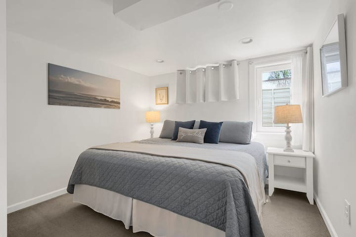 New 30 Day+ 1br King Suite W/kitchenette - Englewood, CO