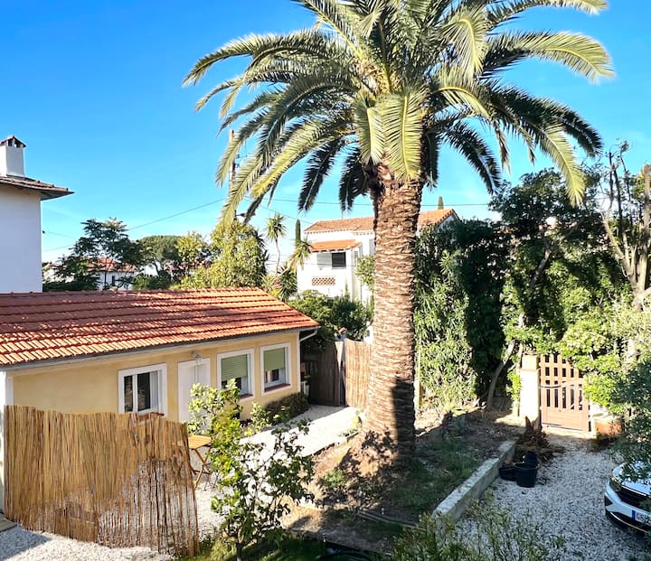 Maison De Charme En Bord De Mer. - Antibes