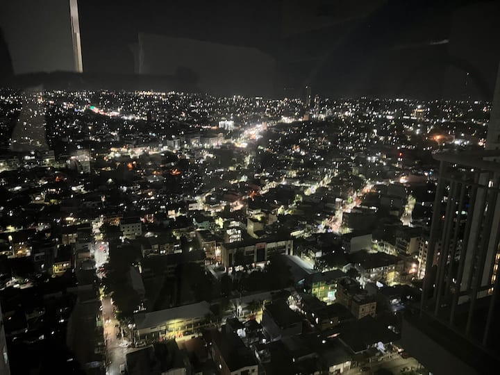 Duplexw/aview Nrsm, 2br&2ba,fastwifi,netflix,bigtv - Quezon City