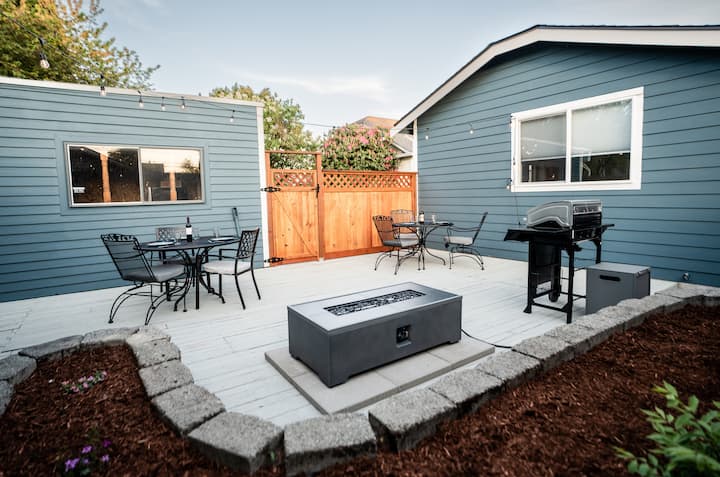 Gorgeous 4bd/3ba House W/ac 1block From Light Rail - Seattle, WA