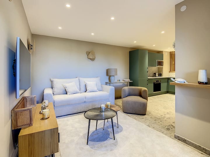 Central- Parking-4 Personnes-piscine-saint-tropez - Saint-Tropez