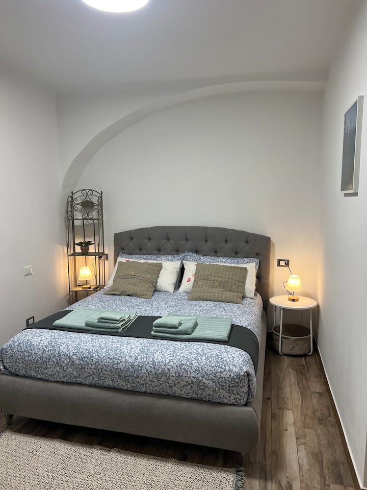 Central Market Apartment - La Spezia