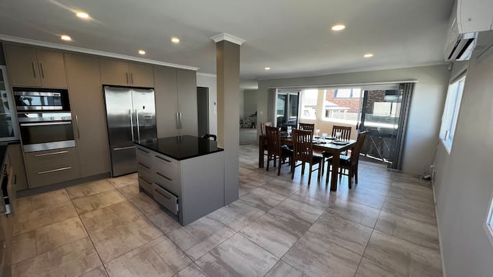 Your Holiday On Marine Parade - Mount Maunganui