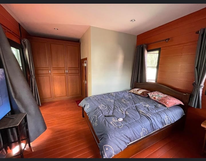 April’s Home - Mueang Udon Thani District