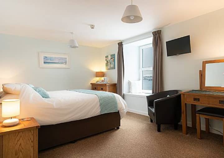 King Or Twin With Sea View - Room 3 - Ardnamurchan