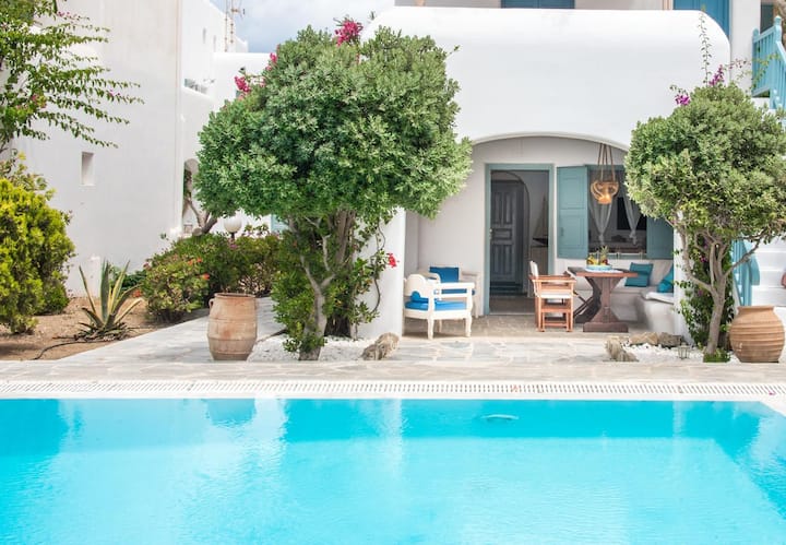Mykonian Style Pool House 5 W Night Security Guard - Mykonos