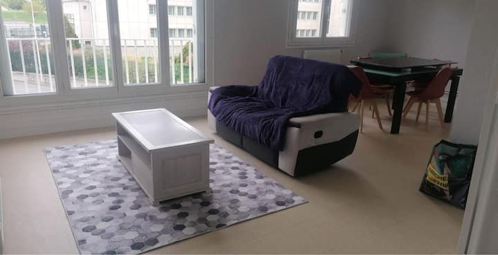 Appartement Chaleureux, - Évreux