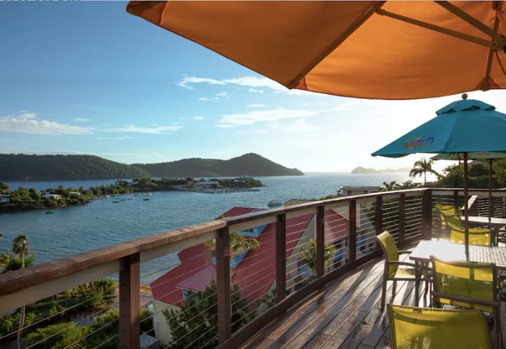 *Margarita-ville Resort* 2 Bd Pres Ocean View (6) - U.S. Virgin Islands