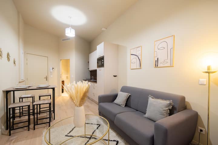 Studio Cosy En Plein Cœur Du Carré D’or - Nice