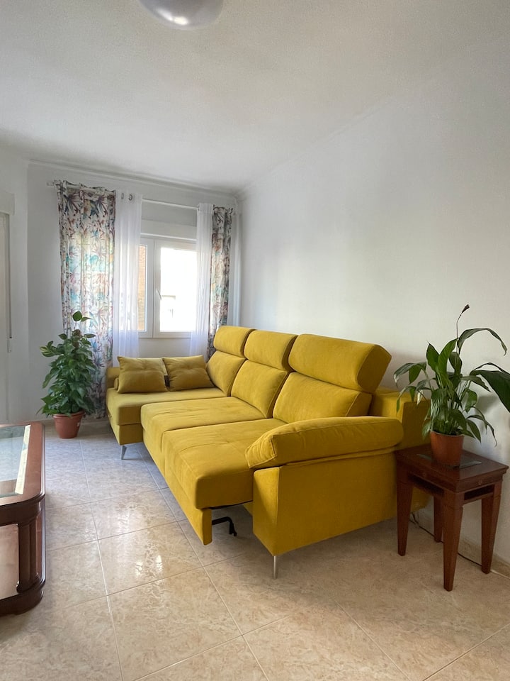 Habitacion Privada Grande Con Tv - Oliva