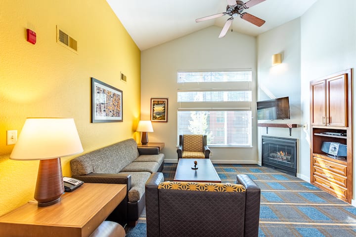 Tahoe South Shore 3 Bedroom Suite In Resort - Zephyr Cove, NV