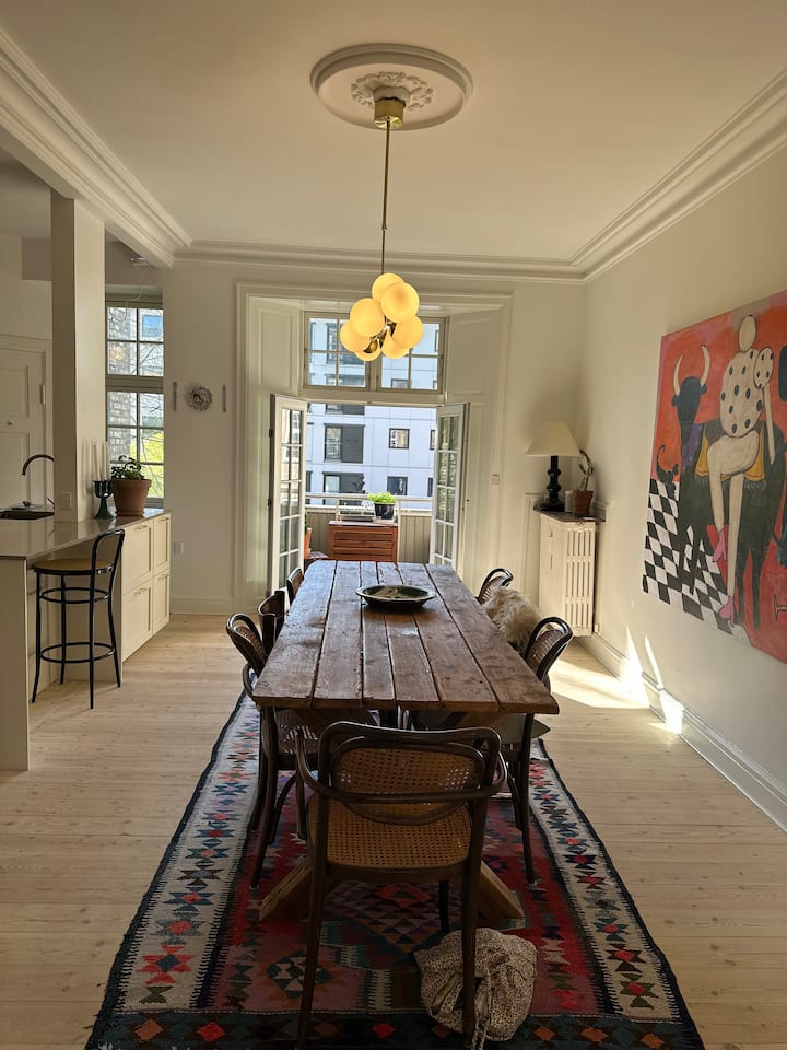 Spacious And Modern Apartment In Frederiksberg - Copenhagen