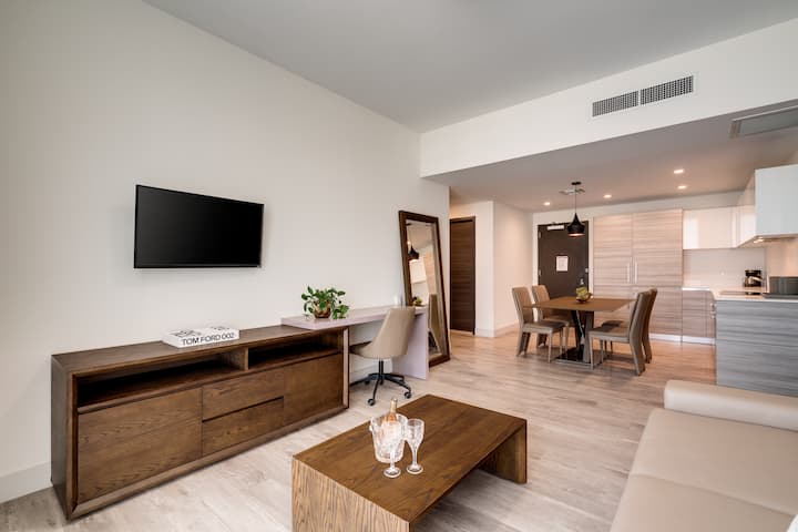 Spacious Two-bedroom Condo, Kitchen & Living Area - Hollywood, FL