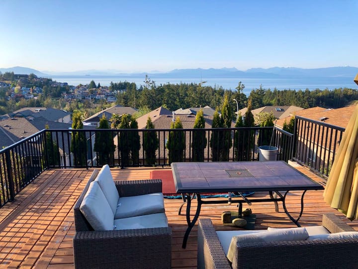 Private Spacious Suite(ocean View Deck Backyard) - Nanaimo