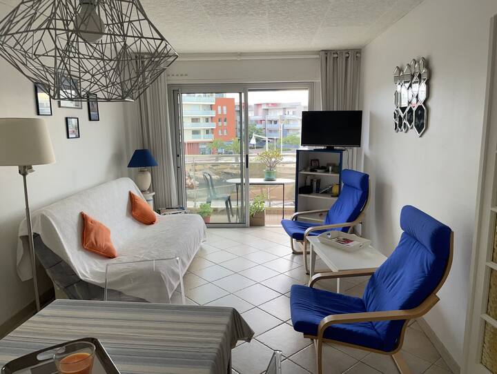 Grand Appartement Une Chambre Lumineux Tout éQuipé - Plage de Saint-Aygulf