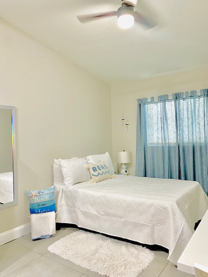 Peaceful Blue Pearl (Apt. 2) - Tampa