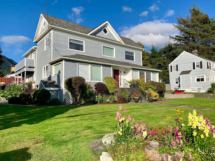 The Lincoln Street House - Sitka, AK