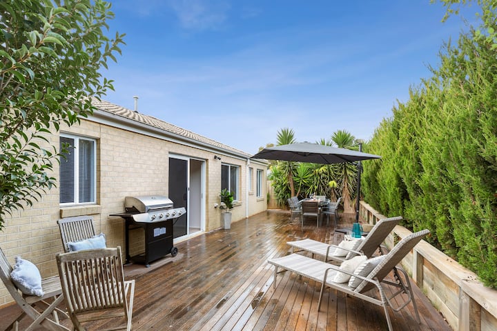 Haven In Grove- Family Beach Getaway! Cosy, Modern - Ocean Grove