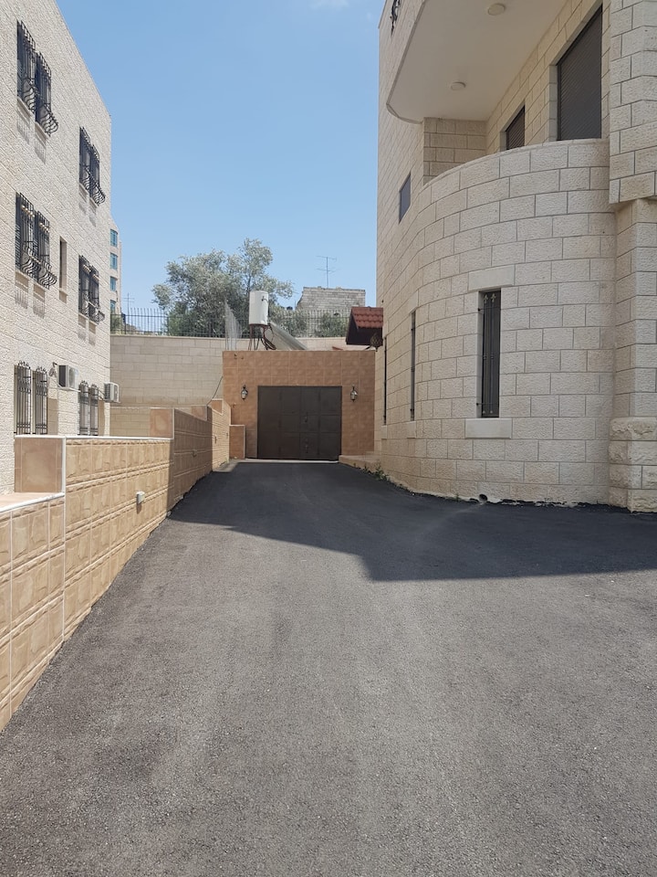 Palestine Vacation Rentals with Outdoor Seating | Airbnb