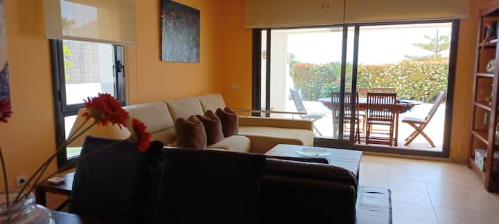 Villa Rosa Con Piscina Privada - Calafell