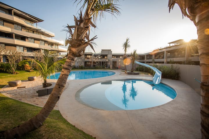 245 Pebble Beach Sibaya - Mount Moreland