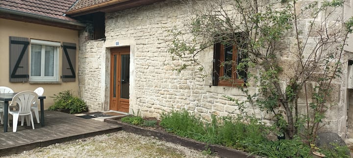 Maison Au Centre De Quingey - Arc-et-Senans