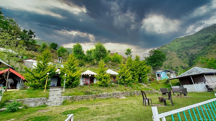 Riverside Camps | Swiss Camps - Barot