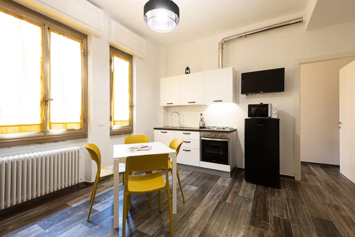 Mari Urbani-apartment Frankie-close To The Station - La Spezia, Italia