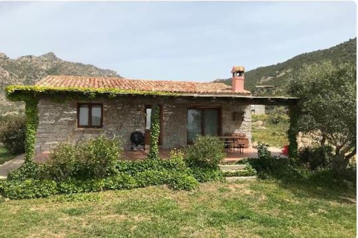 Stazzo Gallurese Con Vista Sul Golfo Di Olbia - Olbia
