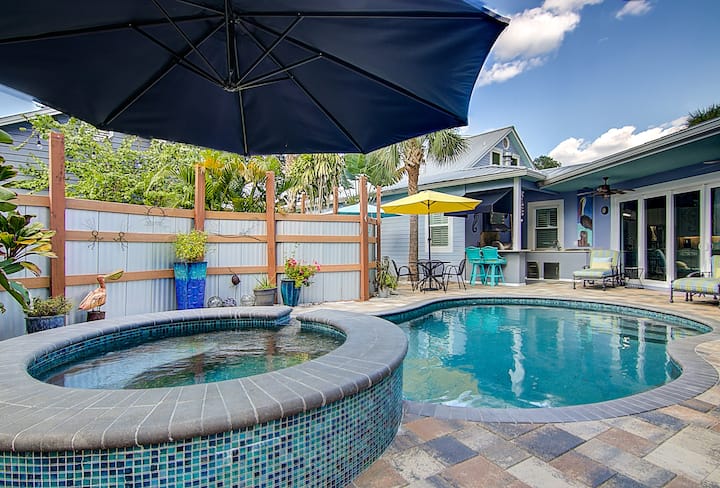 Luxe Pool Residence | Downtown | Central Located - Safety Harbor, FL
