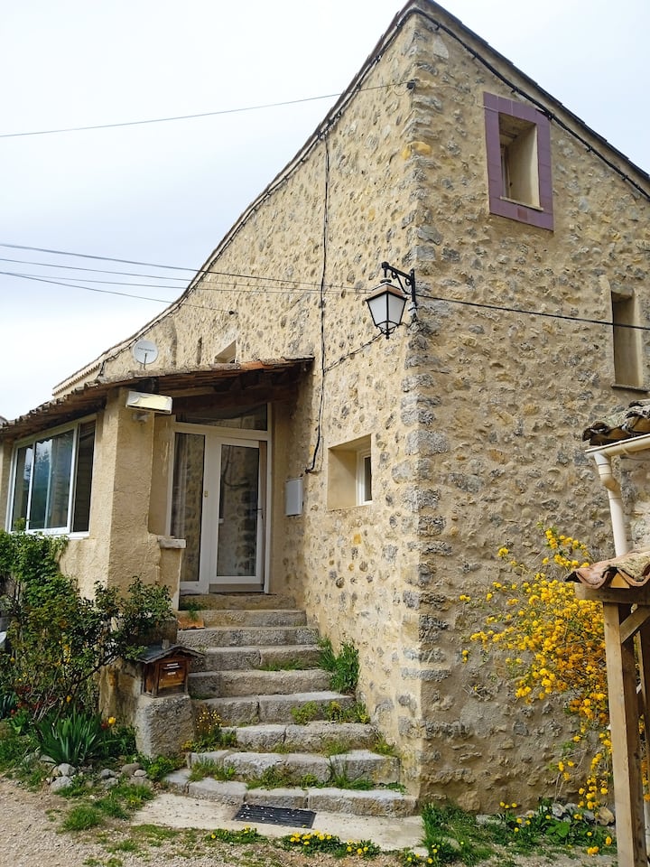 Maison Typique En Pierre - Sisteron